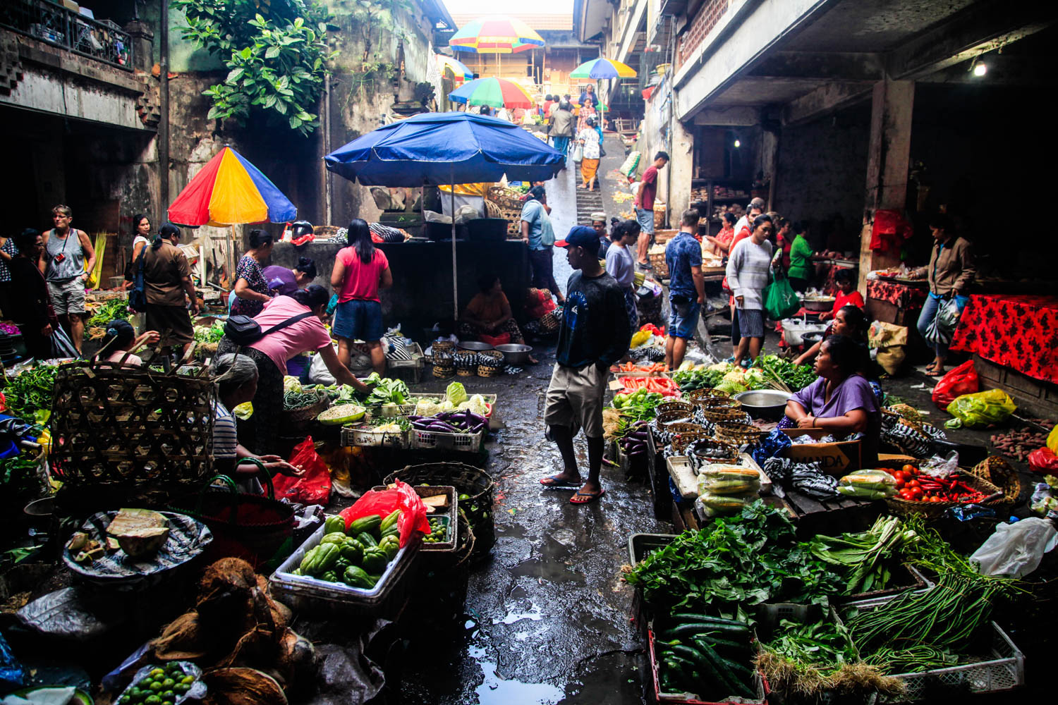 Why You Should Visit the Traditional Local Markets in Bali - Green Eyed ...