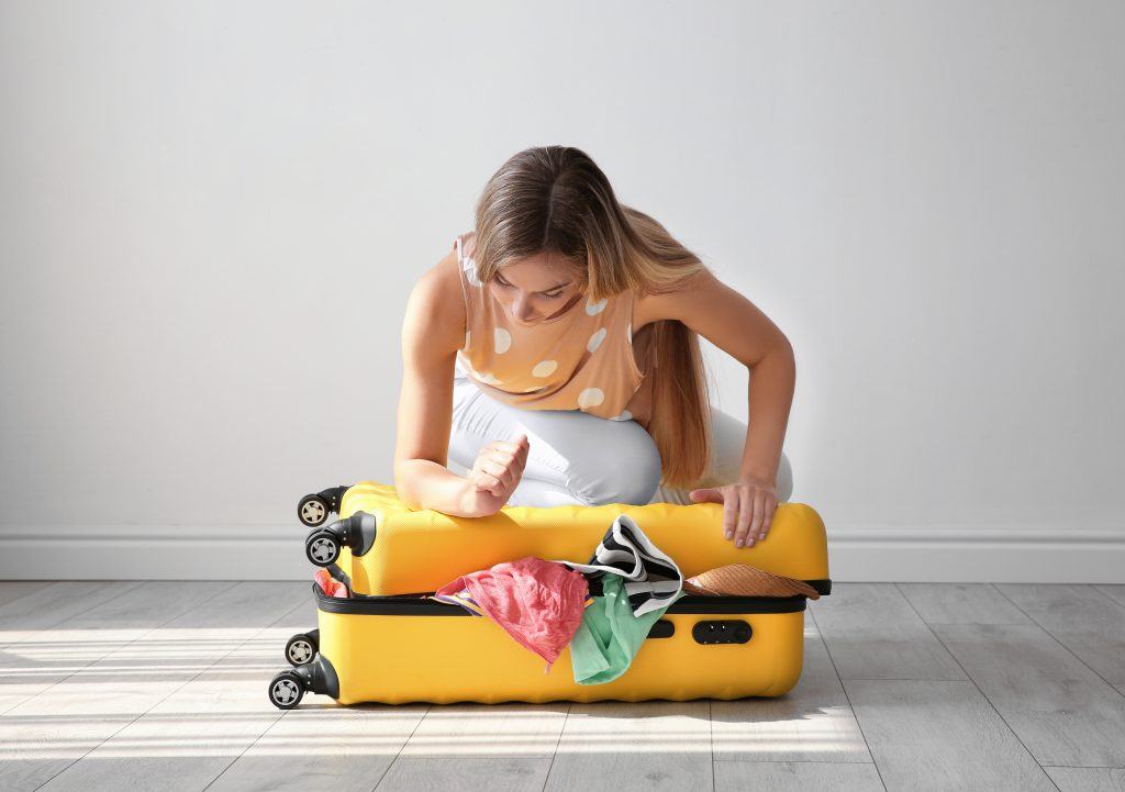 The Ultimate Packing Guide - For Someone With Too Many Clothes - Green ...